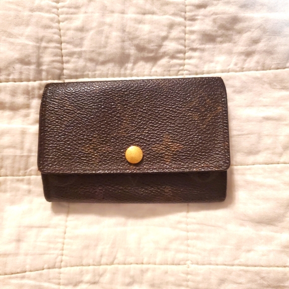 Louis Vuitton | Accessories | Vintage Louis Vuitton Monogram Key Case ...